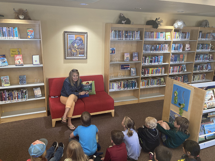 From Hands to Hearts, Wyoming Reads - Wyoming State Library